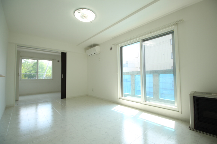 厚別駅まで徒歩3分！ペットと暮らす2LDK物件🐶 - 札幌の賃貸情報メディア イエッタ ietta - イエッタ