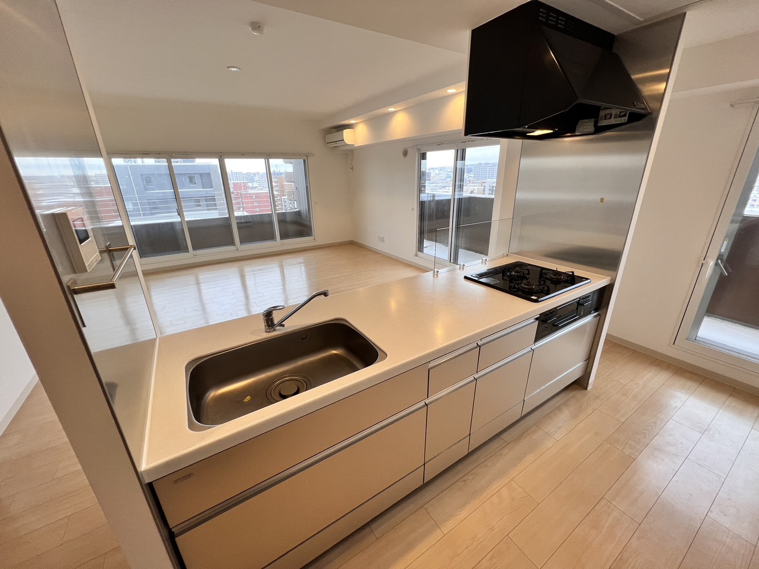 スペチアーレ伏見WEST｜100平米越えのハイグレード賃貸マンション - 札幌の賃貸情報メディア イエッタ ietta - イエッタ