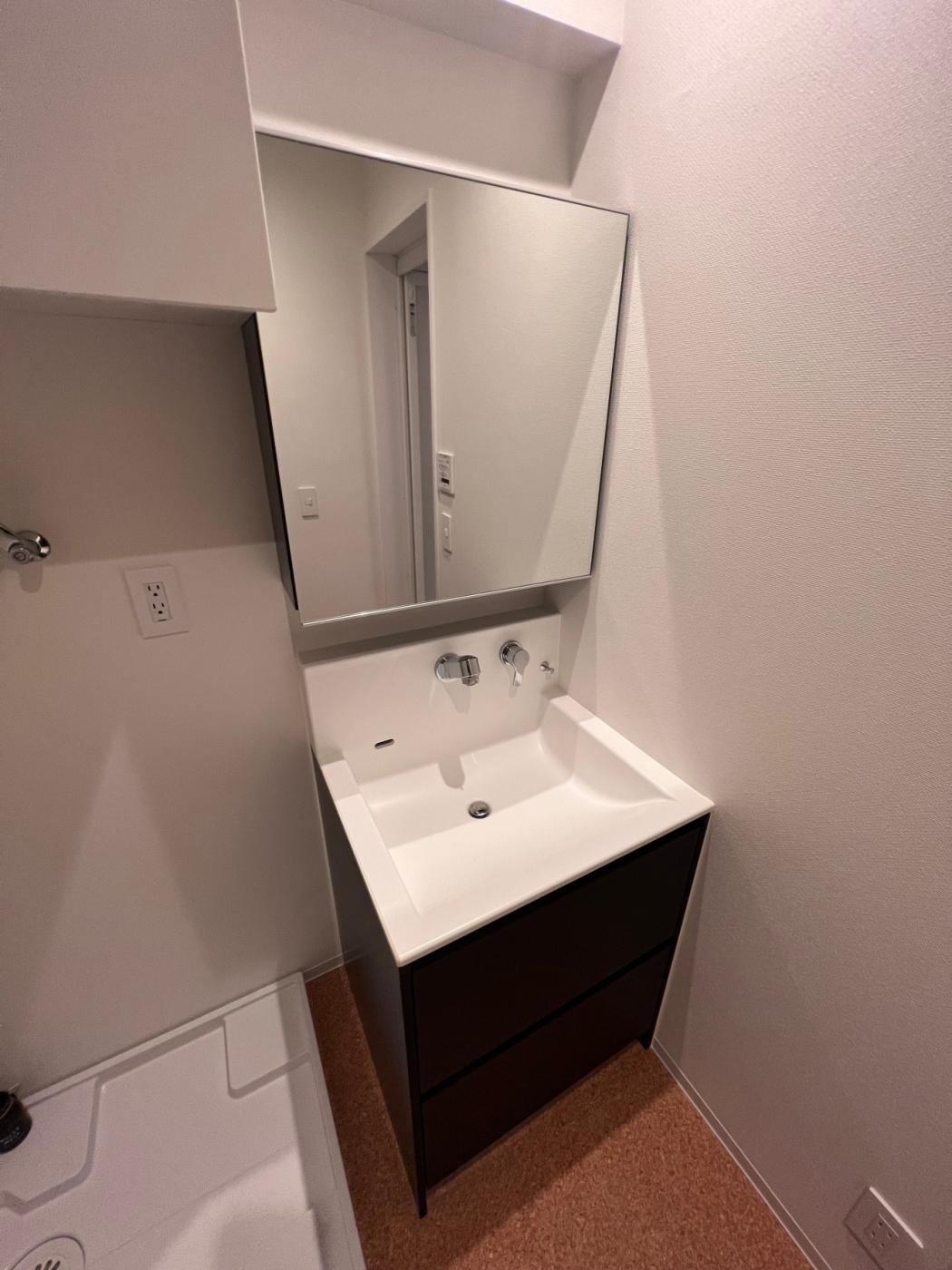 緑苑ビル｜1級建築士こだわりの札幌駅近フルリノベ物件 - 札幌の賃貸情報メディア イエッタ ietta - イエッタ