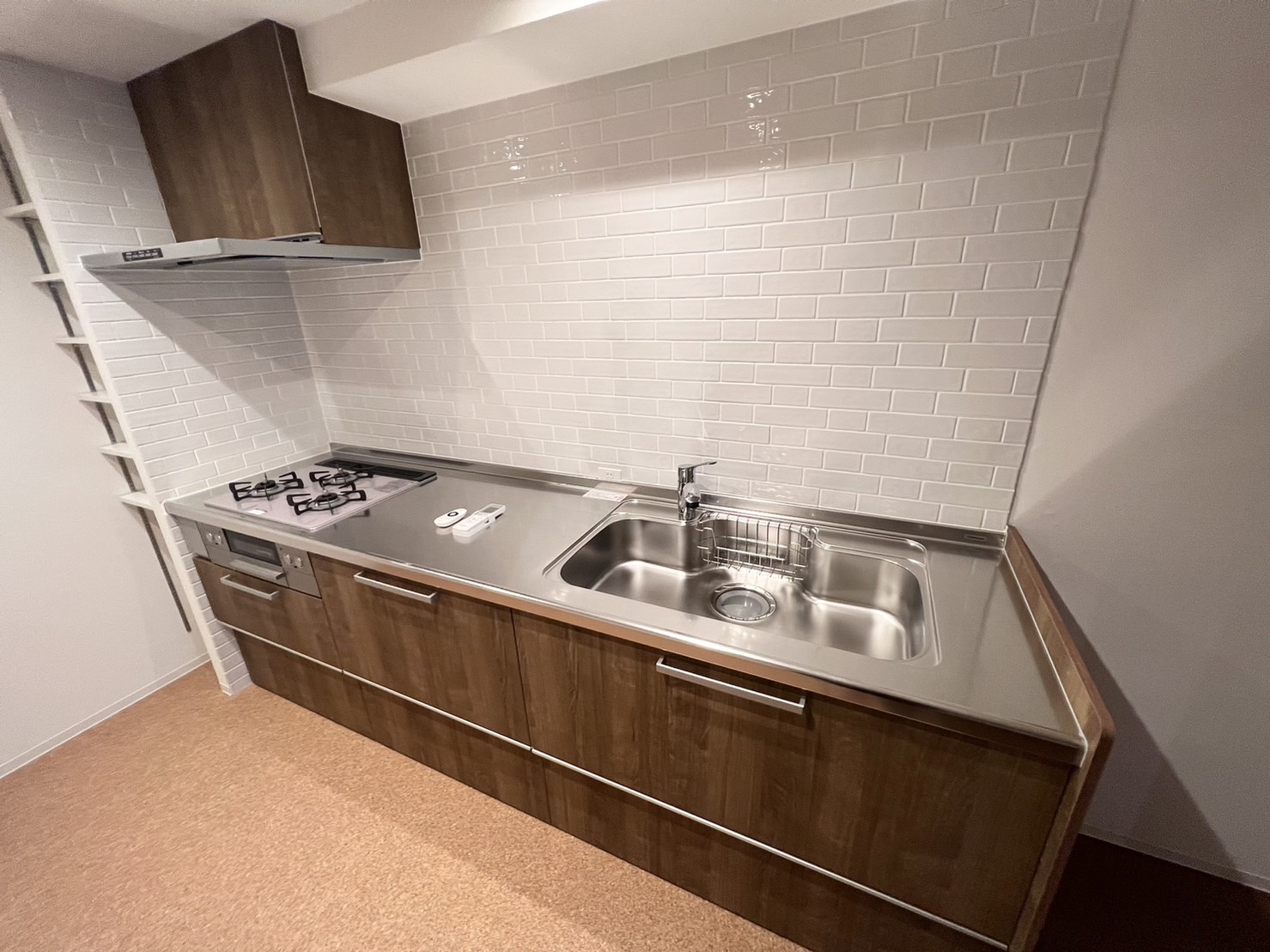 緑苑ビル｜1級建築士こだわりの札幌駅近フルリノベ物件 - 札幌の賃貸情報メディア イエッタ ietta - イエッタ