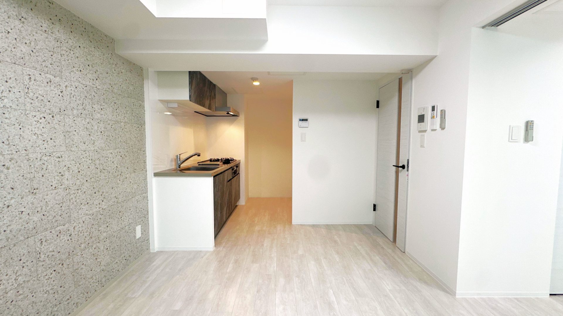 LiveCasa白石／白石区 スマートロック導入！設備充実の2LDK♪ - 札幌の賃貸情報メディア イエッタ ietta - イエッタ